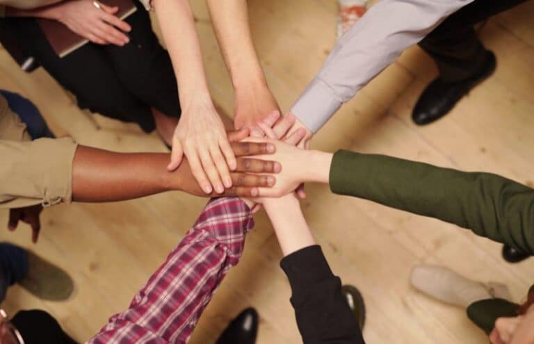 ¿Qué es la Integración Social? Descubre su importancia | Titulae